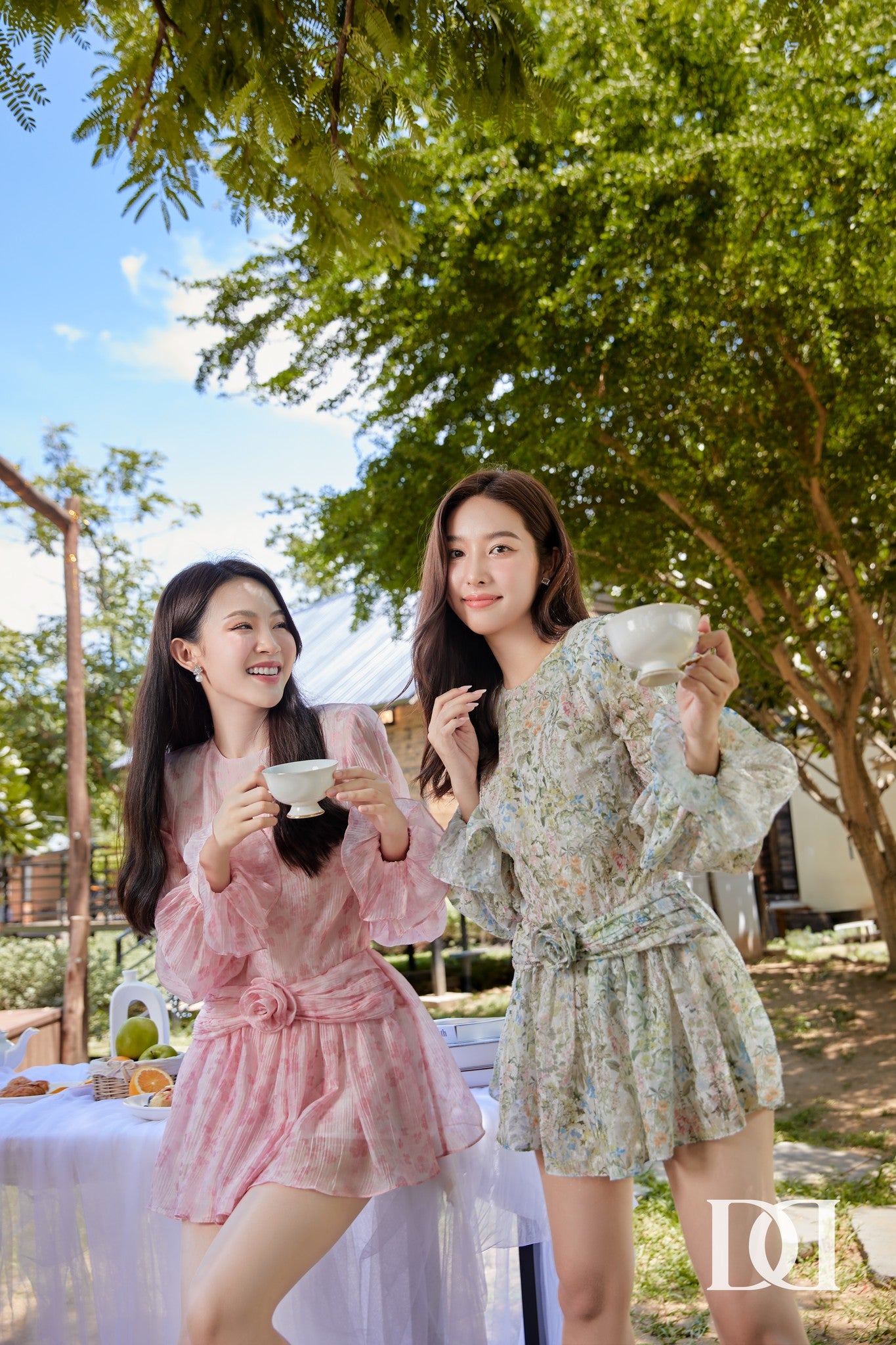 Bandy Dress - Đầm Mini Xòe Tay Phồng Đính Hoa Nổi – DARLING DIVA VN